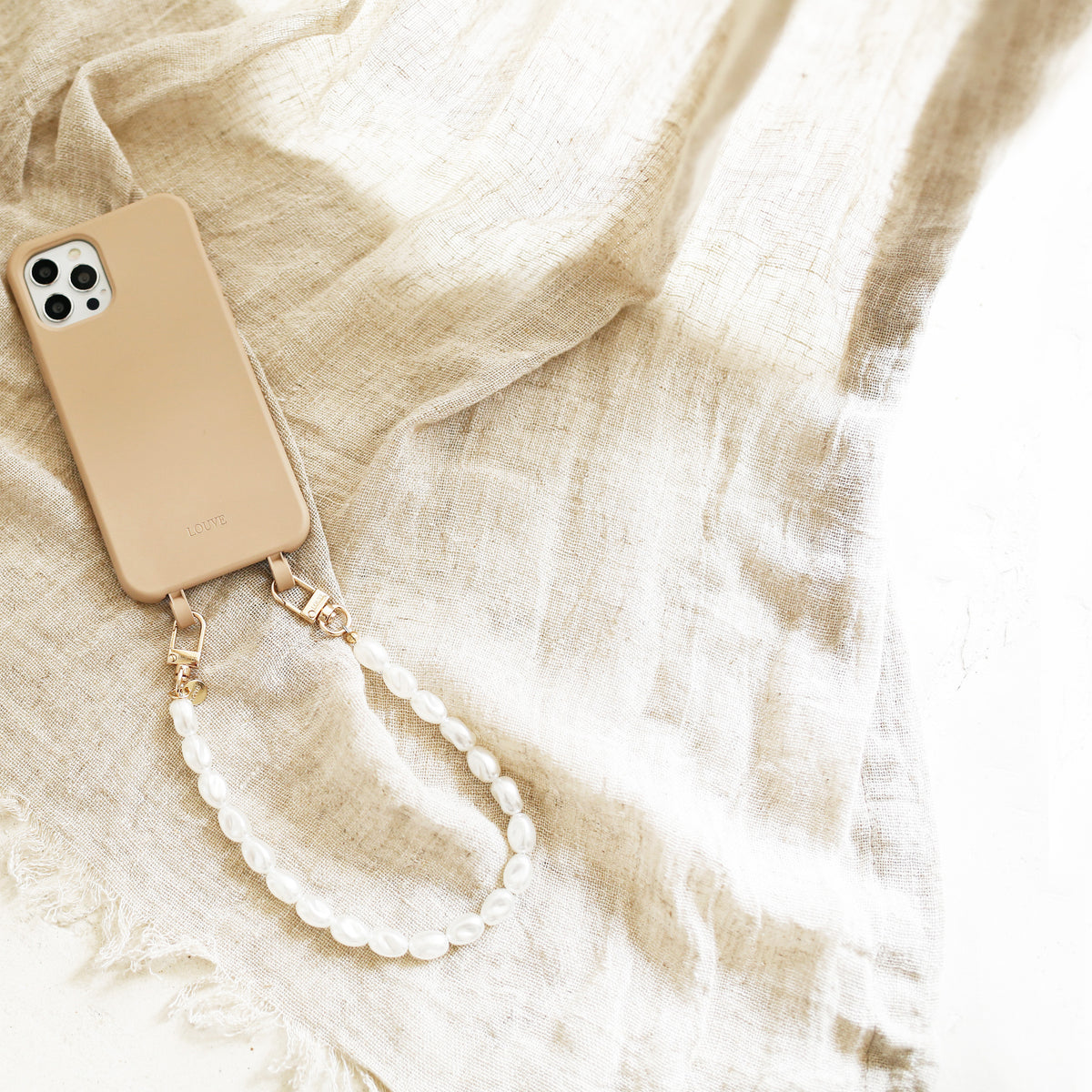 Phone Case with Strap Australia – Louve collection