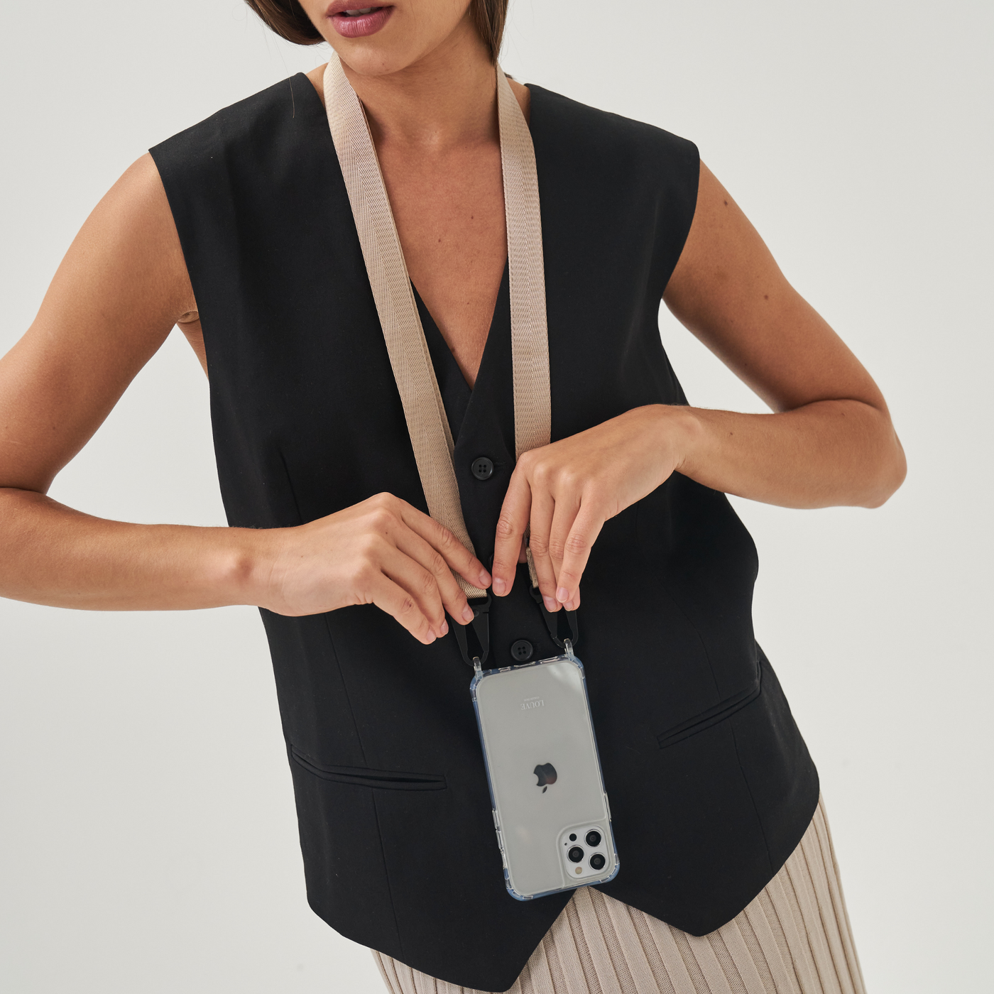 Crossbody Phone Cases | Changeable Smartphone Straps & Lanyards – Louve ...